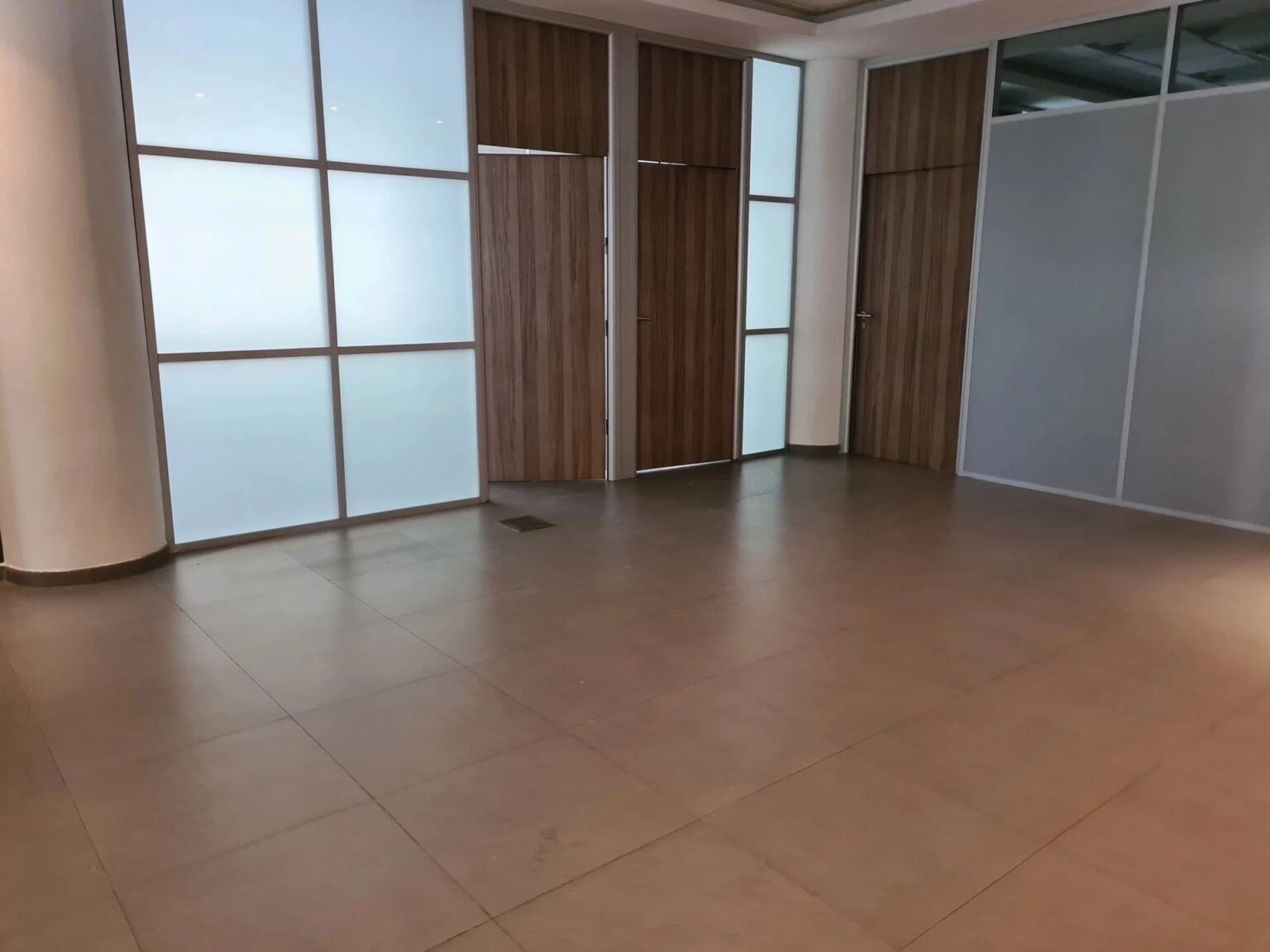 Location Bureau Abidjan PLATEAU CENTRE - IMMEUBLE XL - AICI